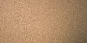 Beige crepi: uitvoeringen & prijzen [+ Alternatieve kleuren]